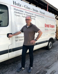 Orest Sepper – Holz – Glas – Stein – Metall